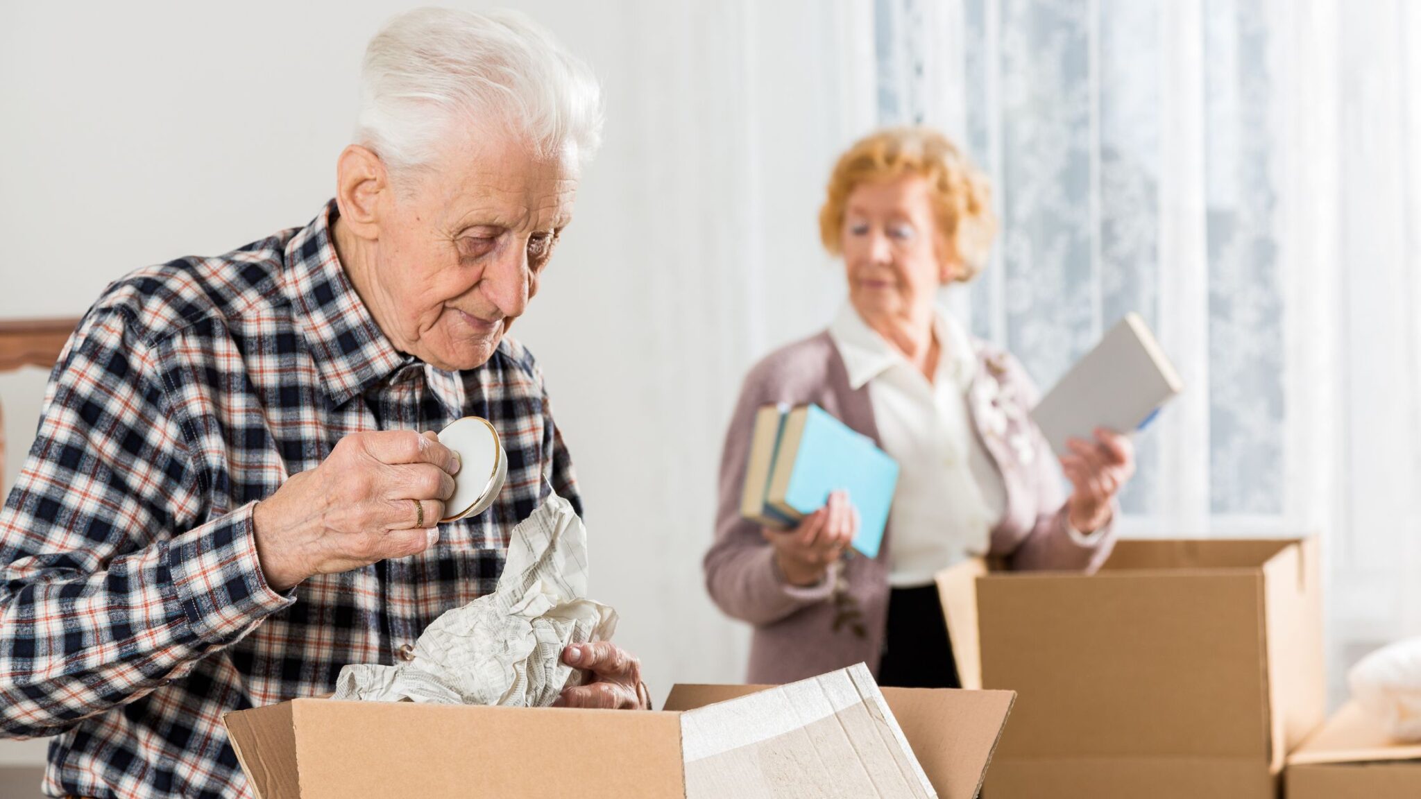 Smooth Senior Relocation: Why Professional Movers Matter